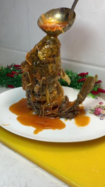 糖醋鲤鱼怎么做_正宗糖醋汁比例是多少-第3张图片-山城妙识