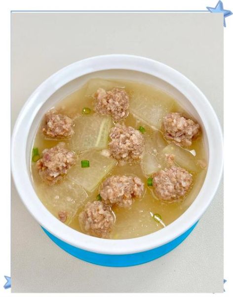 冬瓜肉丸子怎么做好吃_冬瓜肉丸子汤的做法窍门-第1张图片-山城妙识