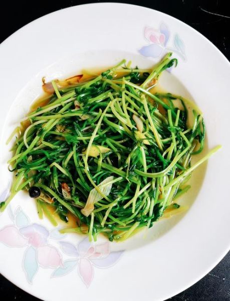 豌豆怎么炒好吃_豌豆焯水几分钟才翠绿-第3张图片-山城妙识 豌豆怎么炒好吃_豌豆焯水几分钟才翠绿-第3张图片-山城妙识