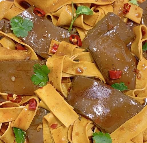 炒鸭血怎么做好吃_家常炒鸭血的做法窍门-第2张图片-山城妙识