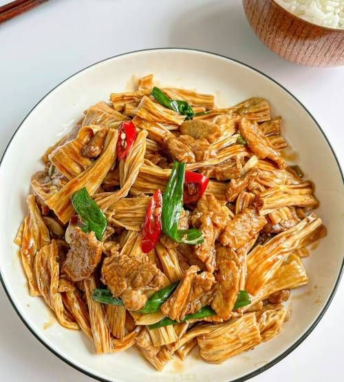 腐竹炒肉怎么做好吃_腐竹炒肉的家常做法-第3张图片-山城妙识 腐竹炒肉怎么做好吃_腐竹炒肉的家常做法-第3张图片-山城妙识