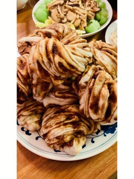 麻酱花卷怎么做_麻酱花卷家常做法-第2张图片-山城妙识 麻酱花卷怎么做_麻酱花卷家常做法-第2张图片-山城妙识