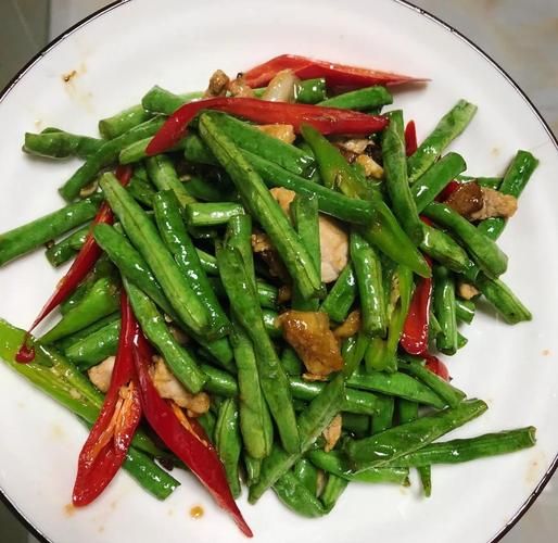 长豆角怎么炒好吃_长豆角焯水几分钟-第1张图片-山城妙识