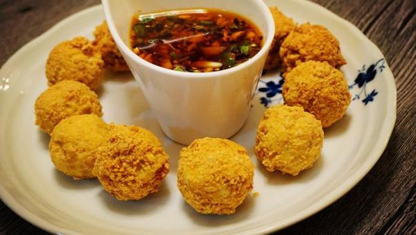 豆腐圆子怎么做_正宗豆腐圆子配方-第3张图片-山城妙识