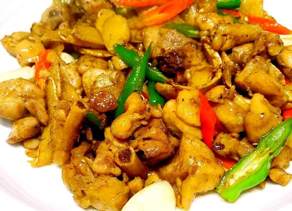 老姜炒鸡怎么做_湘菜老姜炒鸡正宗做法-第1张图片-山城妙识 老姜炒鸡怎么做_湘菜老姜炒鸡正宗做法-第1张图片-山城妙识