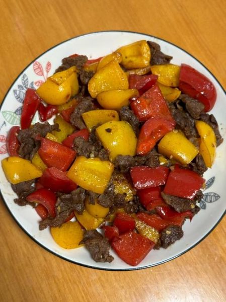 彩椒怎么炒好吃_彩椒的家常做法大全-第2张图片-山城妙识