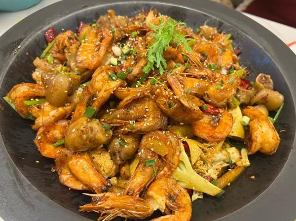 四川正宗干锅虾怎么做_干锅虾用什么虾最好-第2张图片-山城妙识