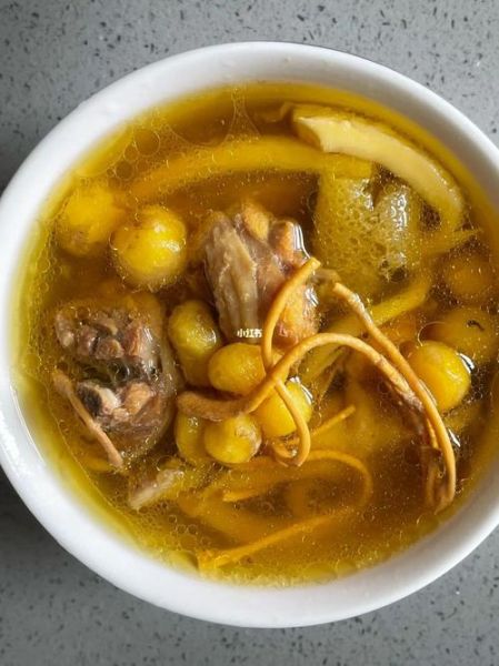 老母鸡汤怎么炖好喝_老母鸡炖汤的正确步骤-第3张图片-山城妙识