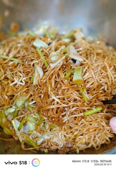 农村蒸面辣子怎么做_蒸面辣子正宗做法步骤-第1张图片-山城妙识