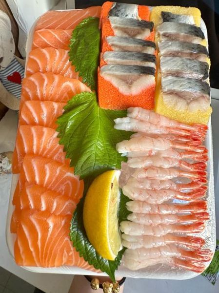 三文鱼刺身怎么做_三文鱼可以蒸着吃吗-第1张图片-山城妙识