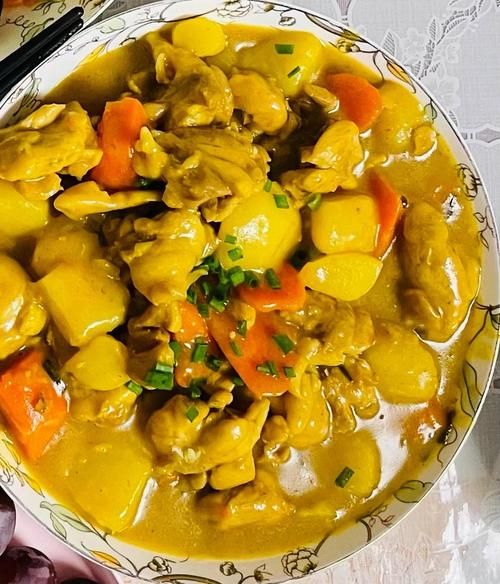 咖喱鸡肉怎么做_咖喱鸡肉的家常做法-第1张图片-山城妙识 咖喱鸡肉怎么做_咖喱鸡肉的家常做法-第1张图片-山城妙识