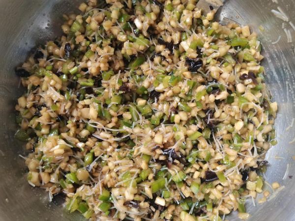 茄子馅饺子怎么做_茄子馅饺子做法步骤-第3张图片-山城妙识 茄子馅饺子怎么做_茄子馅饺子做法步骤-第3张图片-山城妙识