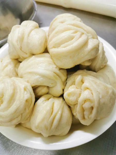 花卷的做法大全_蒸花卷怎么做好吃又松软-第3张图片-山城妙识 花卷的做法大全_蒸花卷怎么做好吃又松软-第3张图片-山城妙识