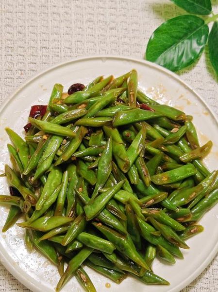 清炒四季豆怎么做_四季豆焯水几分钟-第2张图片-山城妙识 清炒四季豆怎么做_四季豆焯水几分钟-第2张图片-山城妙识