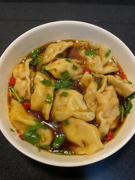 酸汤水饺怎么做_正宗酸汤水饺的汤怎么调-第2张图片-山城妙识 酸汤水饺怎么做_正宗酸汤水饺的汤怎么调-第2张图片-山城妙识