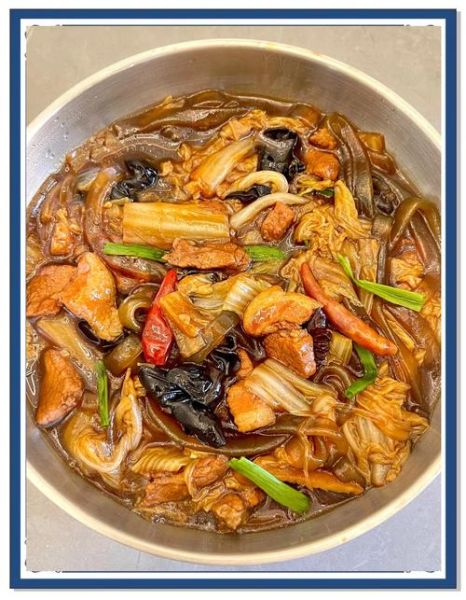 白菜猪肉炖粉条怎么做_白菜猪肉炖粉条的家常做法-第2张图片-山城妙识 白菜猪肉炖粉条怎么做_白菜猪肉炖粉条的家常做法-第2张图片-山城妙识