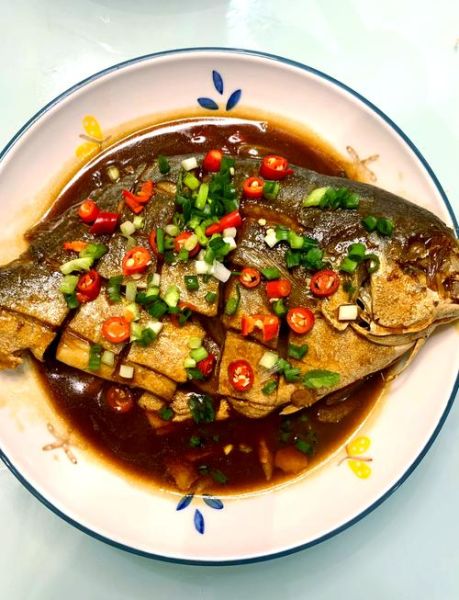 红烧鲳鱼怎么做才正宗_红烧鲳鱼最忌哪三种调料-第1张图片-山城妙识 红烧鲳鱼怎么做才正宗_红烧鲳鱼最忌哪三种调料-第1张图片-山城妙识