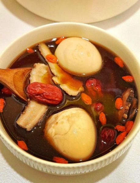 当归煮鸡蛋的正确做法_当归鸡蛋什么时候吃最好-第1张图片-山城妙识 当归煮鸡蛋的正确做法_当归鸡蛋什么时候吃最好-第1张图片-山城妙识