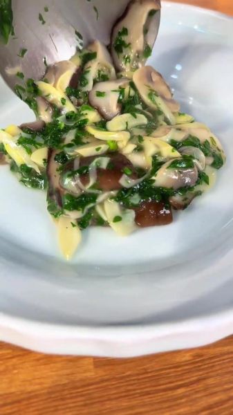 荠菜三鲜素馅配什么菜_荠菜三鲜素馅搭配技巧-第2张图片-山城妙识 荠菜三鲜素馅配什么菜_荠菜三鲜素馅搭配技巧-第2张图片-山城妙识