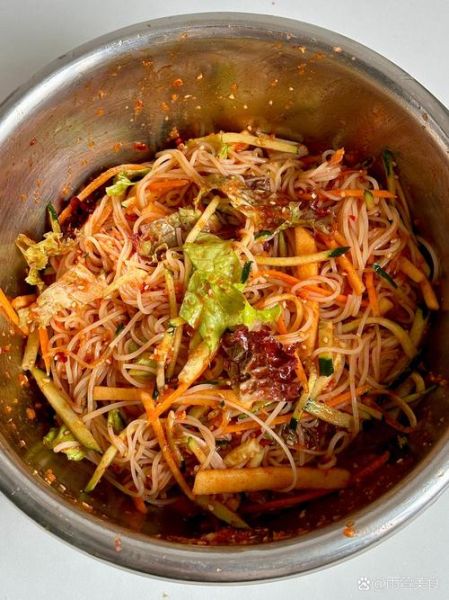 冷面配菜有哪些_怎么搭配好吃-第1张图片-山城妙识 冷面配菜有哪些_怎么搭配好吃-第1张图片-山城妙识