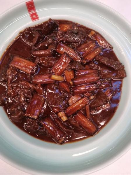 葱烧海参创始人是谁_正宗做法揭秘-第2张图片-山城妙识