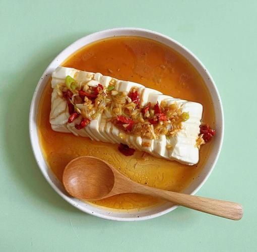 内酯豆腐凉拌怎么做_凉拌内酯豆腐需要焯水吗-第3张图片-山城妙识