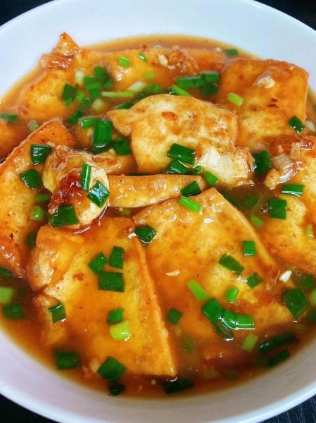 红烧老豆腐怎么做好吃_家常红烧老豆腐的做法窍门-第1张图片-山城妙识