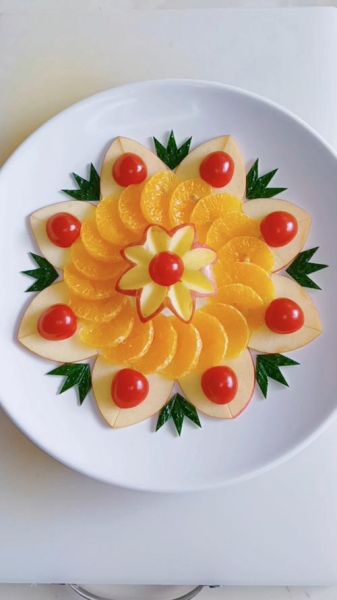 幼儿园水果拼盘怎么做_创意水果拼盘图片参考-第1张图片-山城妙识