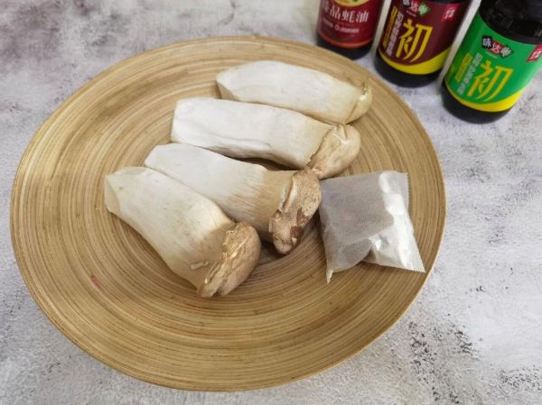 女人用杏鲍菇以后不再写作_杏鲍菇真的能替代写作灵感吗-第1张图片-山城妙识 女人用杏鲍菇以后不再写作_杏鲍菇真的能替代写作灵感吗-第1张图片-山城妙识