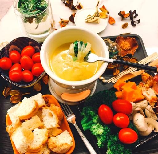 瑞士奶酪火锅怎么做_瑞士奶酪火锅用什么奶酪-第3张图片-山城妙识 瑞士奶酪火锅怎么做_瑞士奶酪火锅用什么奶酪-第3张图片-山城妙识