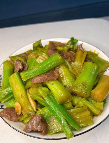 芥兰杆怎么炒好吃_芥兰杆的做法大全家常-第1张图片-山城妙识