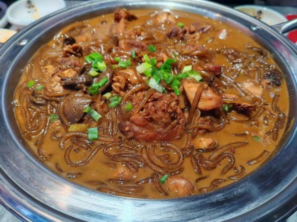 东北最火的小吃有哪些_东北夜市必吃推荐-第1张图片-山城妙识 东北最火的小吃有哪些_东北夜市必吃推荐-第1张图片-山城妙识