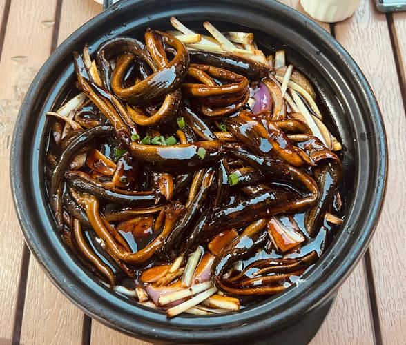 淮扬菜最有名的30道菜_淮扬菜经典名菜有哪些-第1张图片-山城妙识 淮扬菜最有名的30道菜_淮扬菜经典名菜有哪些-第1张图片-山城妙识