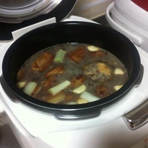 电压力锅炖排骨放多少水_排骨炖多久才软烂-第2张图片-山城妙识