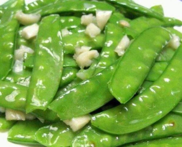 嫩豌豆角怎么炒好吃_豌豆角炒多久才脆绿-第1张图片-山城妙识