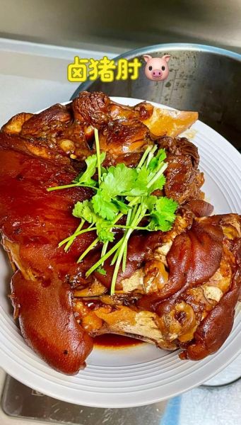 卤猪肘子图片大全高清图片_如何挑选最诱人的色泽-第1张图片-山城妙识 卤猪肘子图片大全高清图片_如何挑选最诱人的色泽-第1张图片-山城妙识