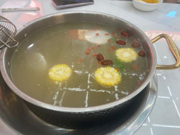 清汤牛肉火锅汤底怎么做_清汤牛肉火锅汤底配方-第2张图片-山城妙识