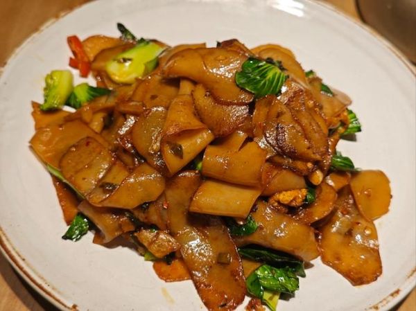 碱水粑的热量高吗_减肥能吃碱水粑吗-第1张图片-山城妙识 碱水粑的热量高吗_减肥能吃碱水粑吗-第1张图片-山城妙识