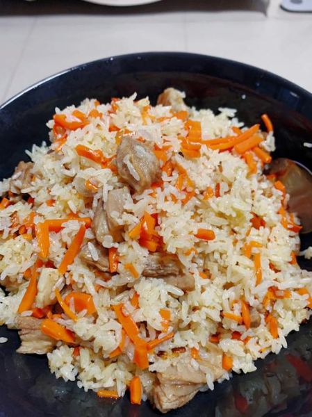 抓饭怎么做才正宗_抓饭用什么米最好-第1张图片-山城妙识