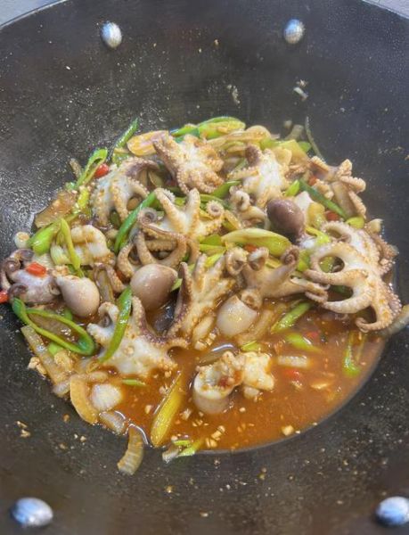 辣炒八爪鱼怎么炒才嫩_辣炒八爪鱼焯水几分钟-第3张图片-山城妙识 辣炒八爪鱼怎么炒才嫩_辣炒八爪鱼焯水几分钟-第3张图片-山城妙识