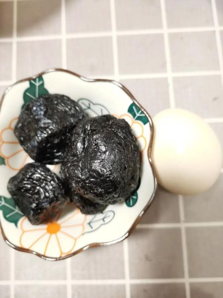 乌梅图片真假对比_乌梅鉴别方法有哪些-第3张图片-山城妙识 乌梅图片真假对比_乌梅鉴别方法有哪些-第3张图片-山城妙识