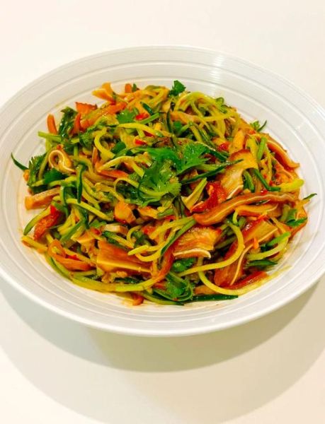 猪耳朵拌黄瓜怎么做_猪耳朵拌黄瓜怎么做好吃-第1张图片-山城妙识