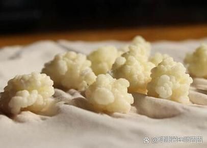 雪莲菌多少钱一斤_雪莲菌价格行情-第1张图片-山城妙识