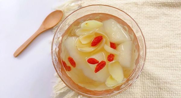 鲜百合什么人不能吃_鲜百合吃多了有什么副作用-第1张图片-山城妙识 鲜百合什么人不能吃_鲜百合吃多了有什么副作用-第1张图片-山城妙识