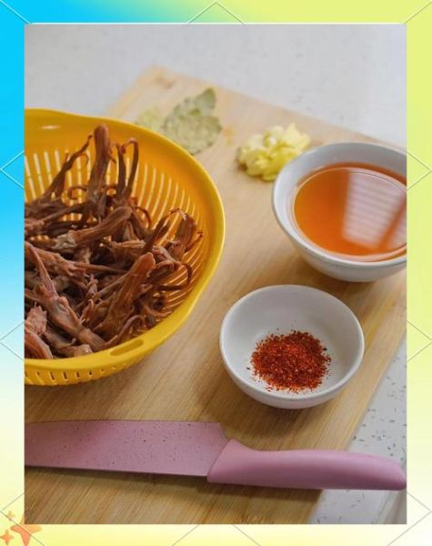 家常鸭舌怎么做_鸭舌焯水多久才嫩-第2张图片-山城妙识