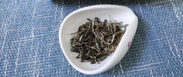 茉莉花茶属于红茶还是绿茶_茉莉花茶分类疑问-第3张图片-山城妙识