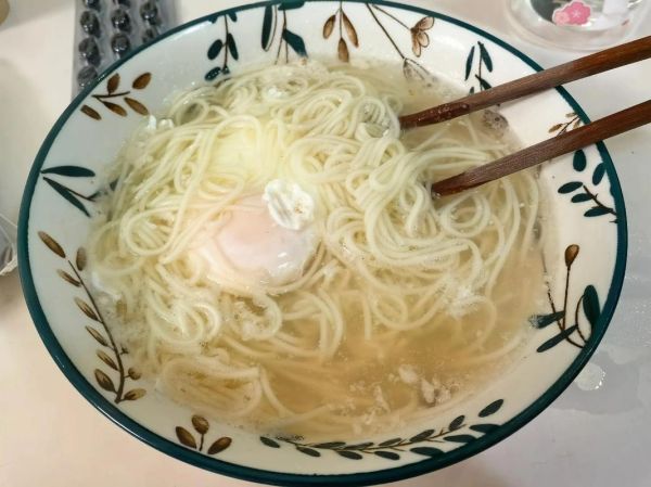 荷包蛋面条怎么做_水煮荷包蛋面条技巧-第3张图片-山城妙识 荷包蛋面条怎么做_水煮荷包蛋面条技巧-第3张图片-山城妙识