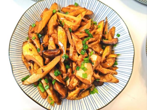 油焖笋炒什么好吃_油焖笋配什么肉最香-第2张图片-山城妙识 油焖笋炒什么好吃_油焖笋配什么肉最香-第2张图片-山城妙识