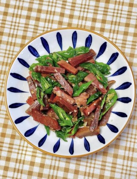 金华火腿腌制方法_正宗金华火腿怎么做-第3张图片-山城妙识 金华火腿腌制方法_正宗金华火腿怎么做-第3张图片-山城妙识