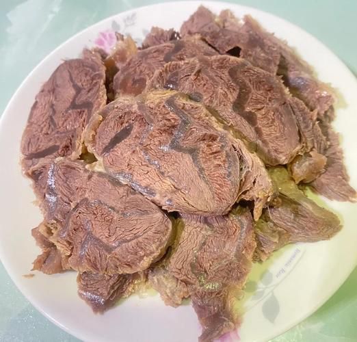 盐水牛肉怎么做最正宗_盐水牛肉的正宗做法-第1张图片-山城妙识 盐水牛肉怎么做最正宗_盐水牛肉的正宗做法-第1张图片-山城妙识
